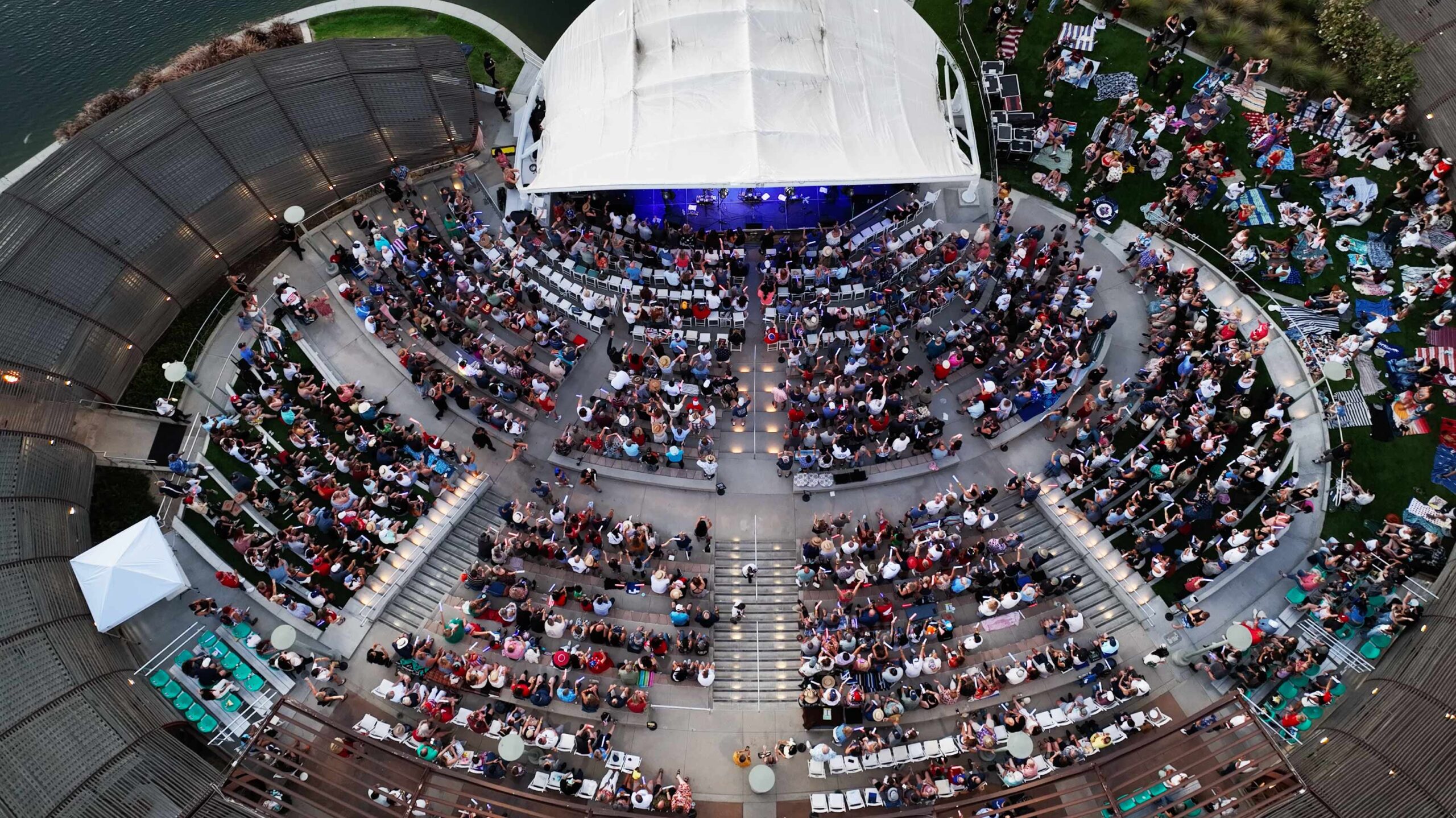 Home | Dos Lagos Tickets